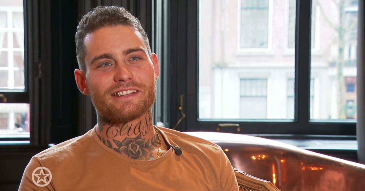 Douwe Bob was heel gespannen voor huwelijksaanzoek | Shownieuws