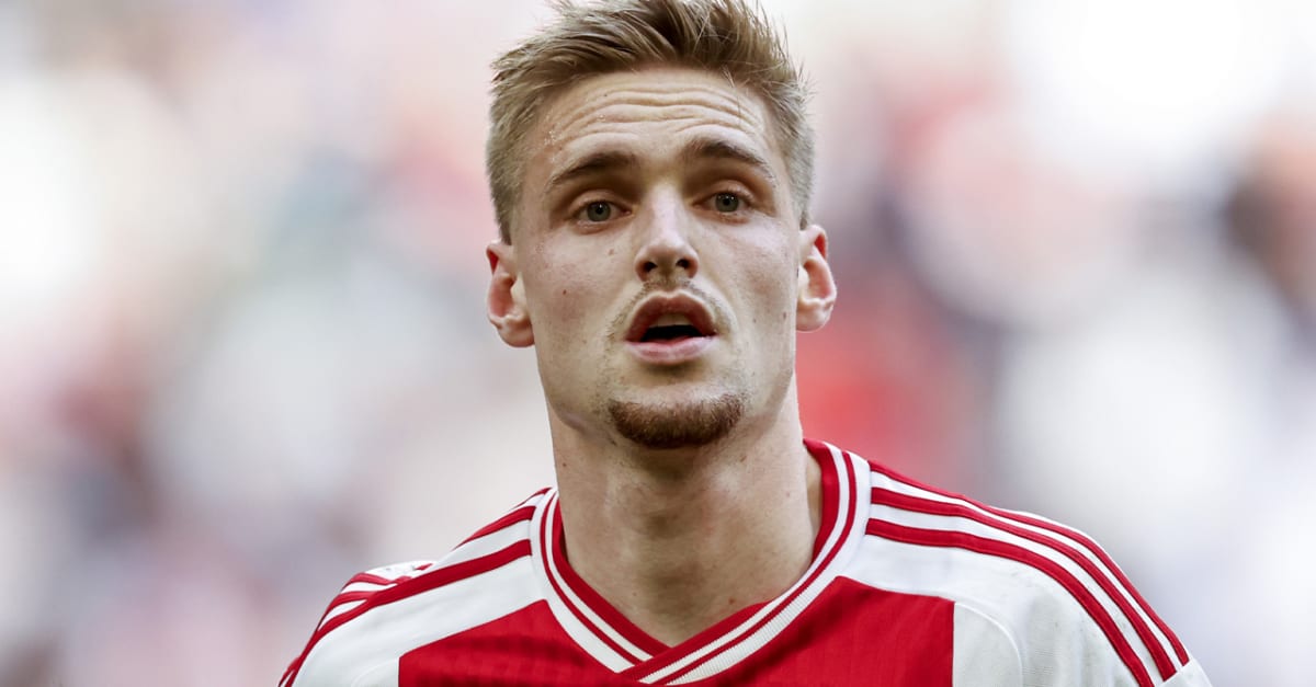 'Kenneth Taylor heeft aanbieding gehad van hele grote club' | Vandaag ...