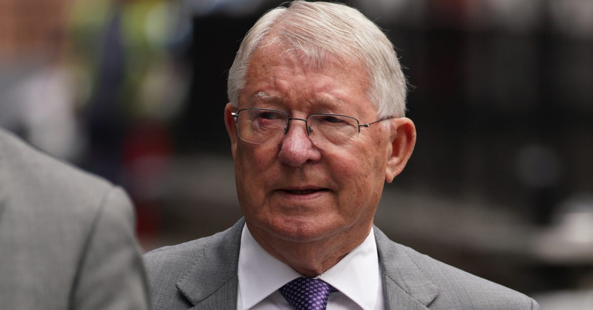 'Manchester United beëindigt ambassadeurscontract Sir Alex Ferguson om ...