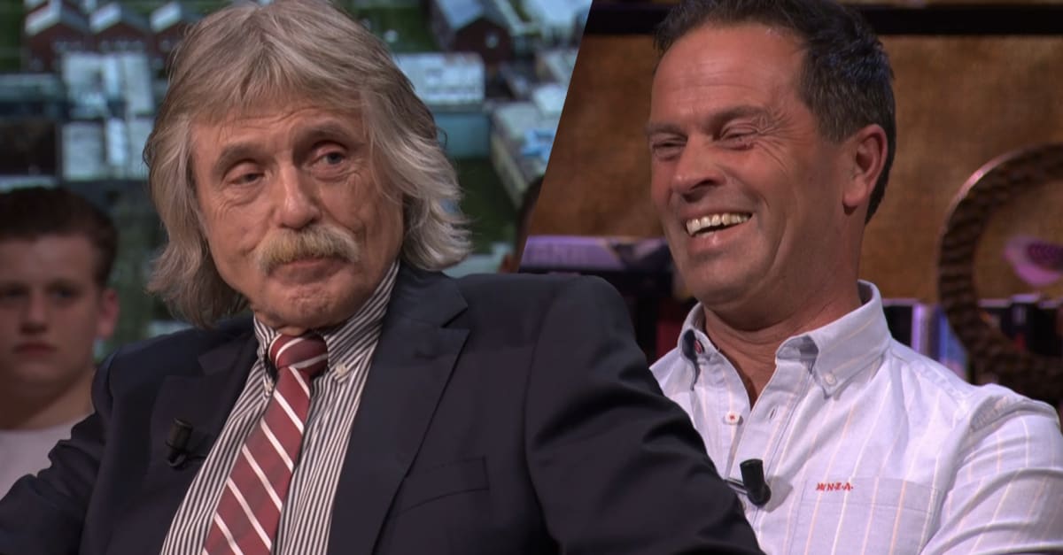 Bas Nijhuis kan zijn lach niet inhouden na grap Johan: 'Hij kan niet ...