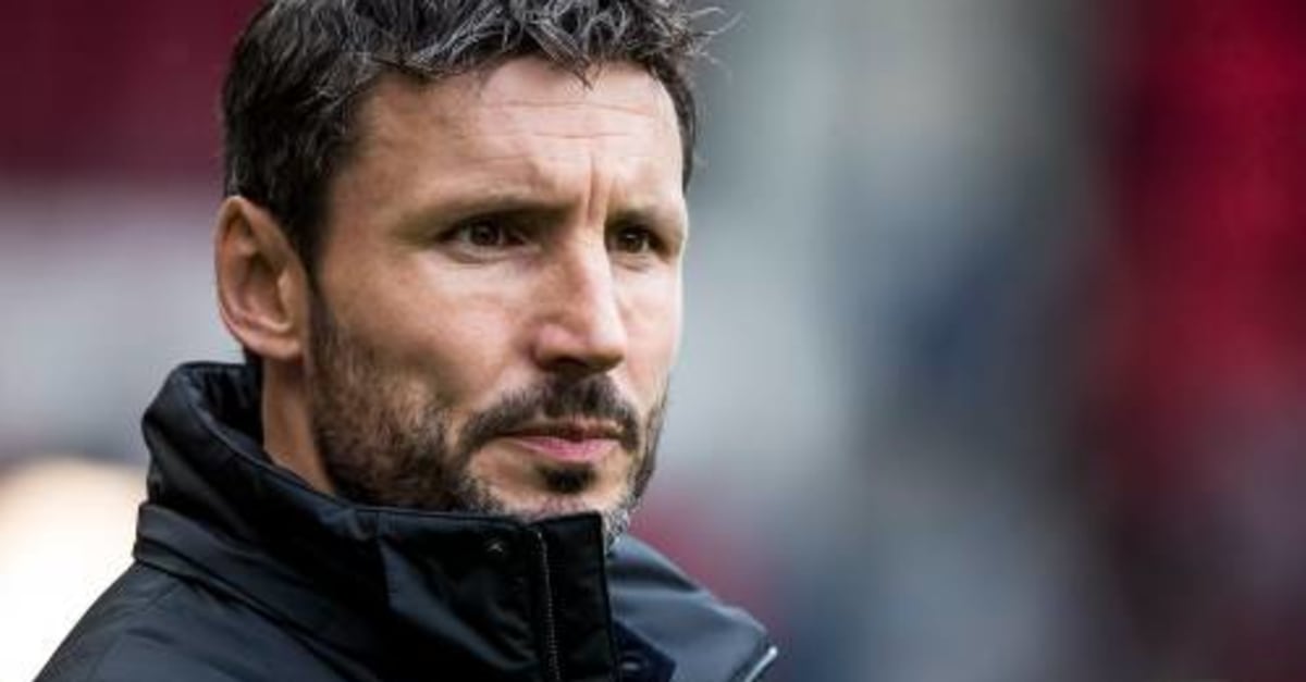 Van Bommel: voorin ontzettend veel wapens | Vandaag Inside