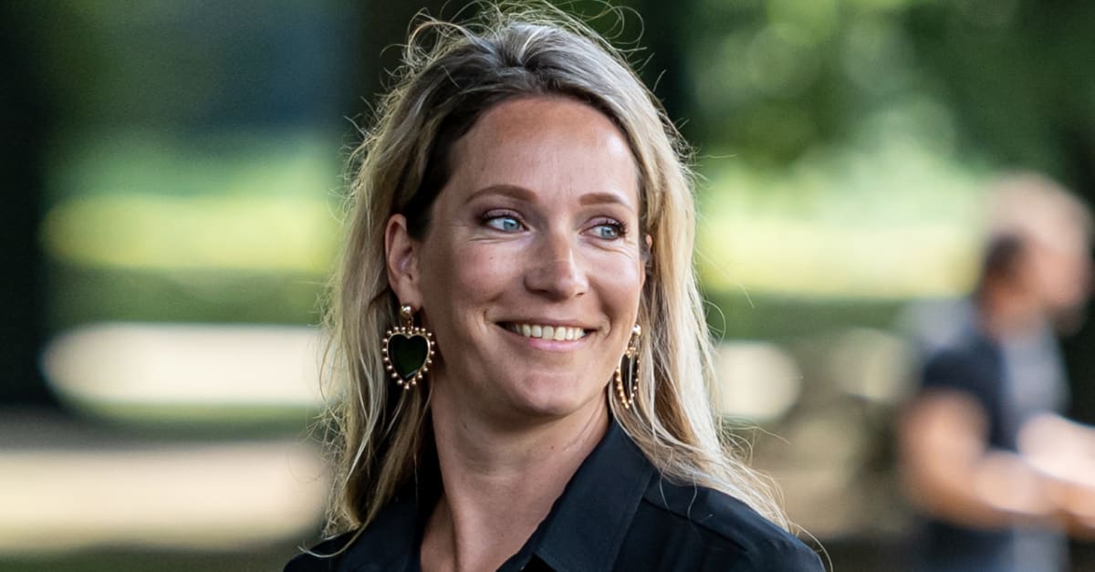 Hélène Hendriks is vanavond te gast bij VI Vandaag | Vandaag Inside