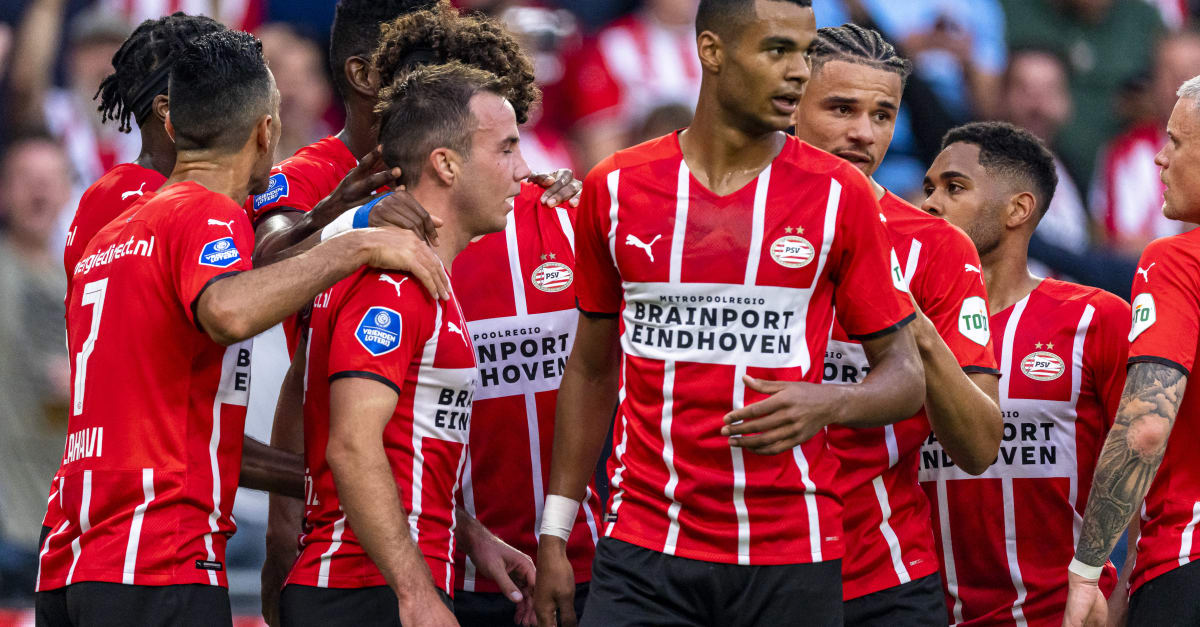 PSV walst over FC Midtjylland heen in voorronde Champions League | Vandaag Inside