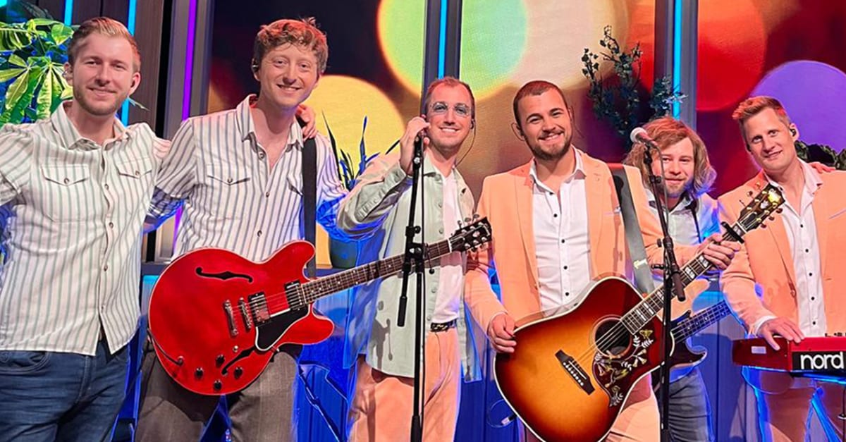 Denk mee over de nieuwe bandnaam van Bee Gees Forever! | Vandaag Inside
