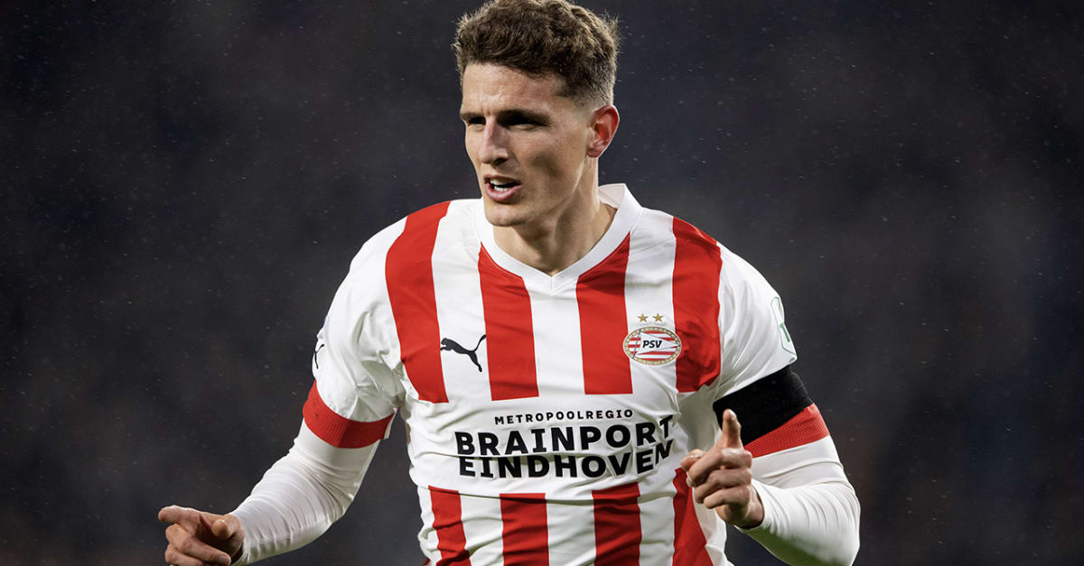 PSV sluit jaar af met ruime overwinning op AC Milan | Vandaag Inside