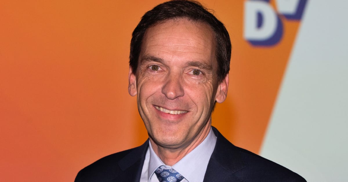 VVD-leden kiezen Eric Wetzels en niet Onno Hoes als nieuwe voorzitter ...
