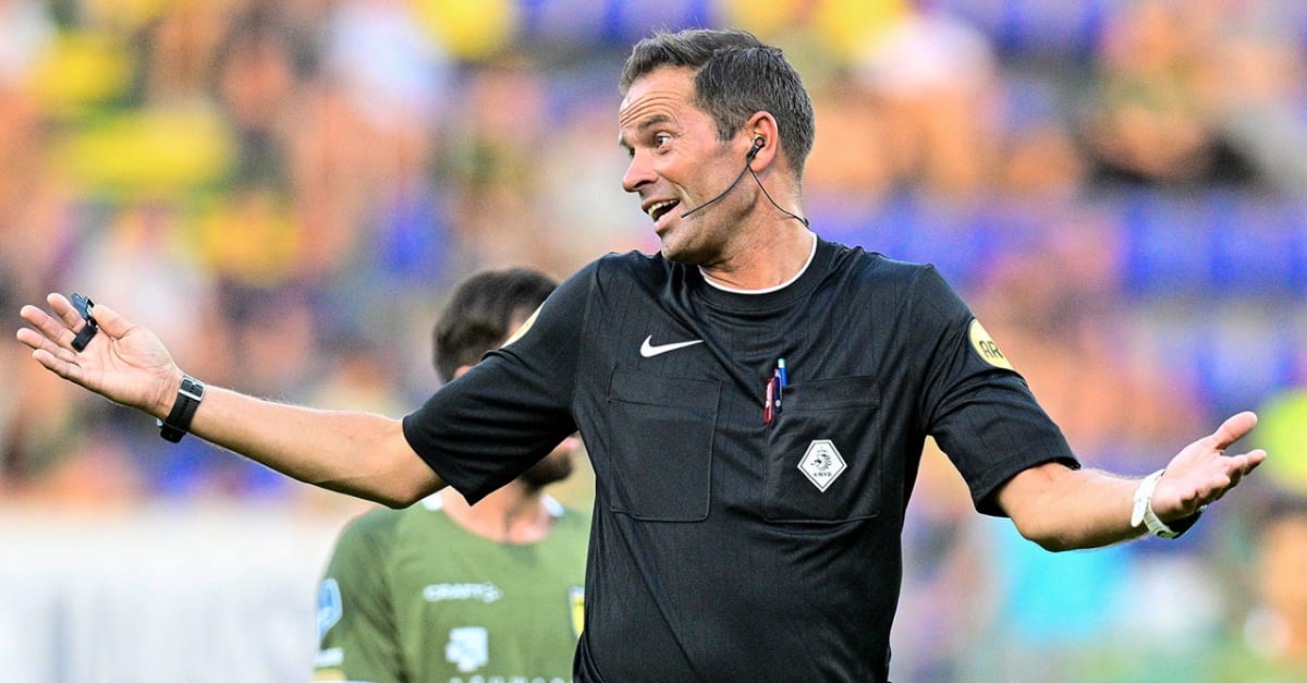 Bas Nijhuis blikt terug op beslissing bij AZ - FC Utrecht: 'Minst leuke ...