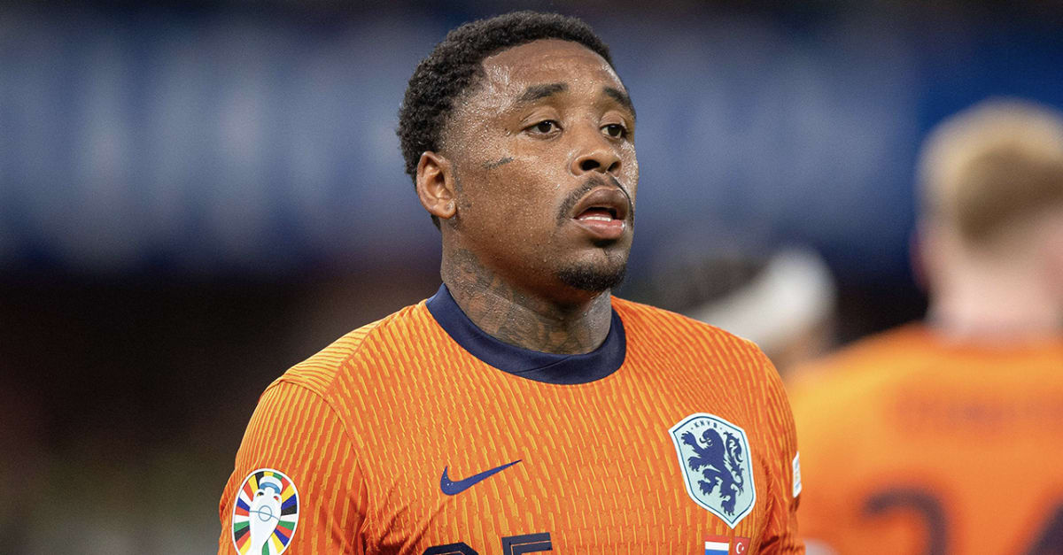 'Saoedische clubs concreet voor Ajacied Steven Bergwijn' | Vandaag Inside