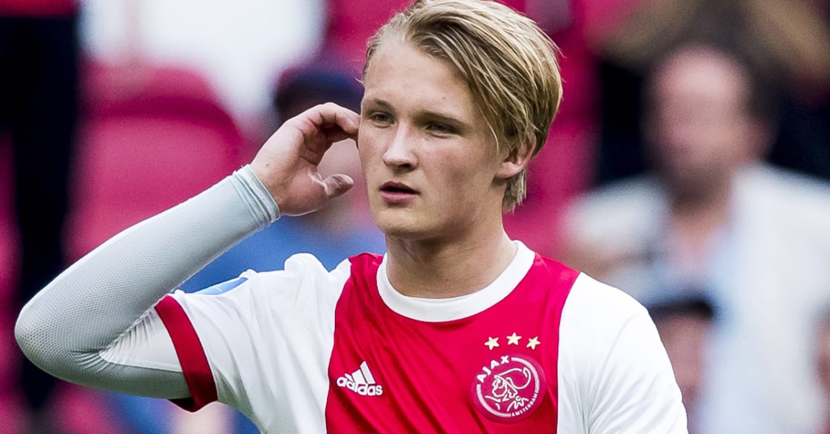 Teruggekeerde Kasper Dolberg wil landskampioen worden met Ajax | Vandaag Inside