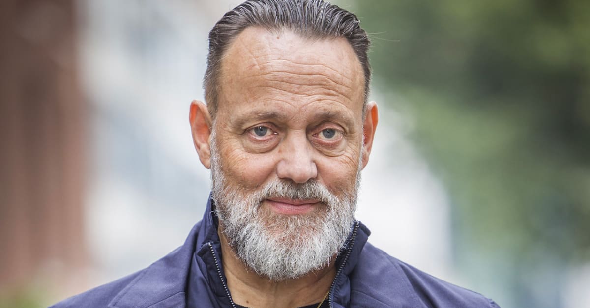 Hugo Borst debuteert aan tafel Veronica Offside | Vandaag Inside