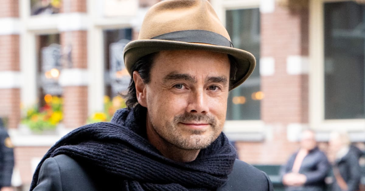 Dinand Woesthoff reageert op kritiek op rol als The Voice of Holland ...