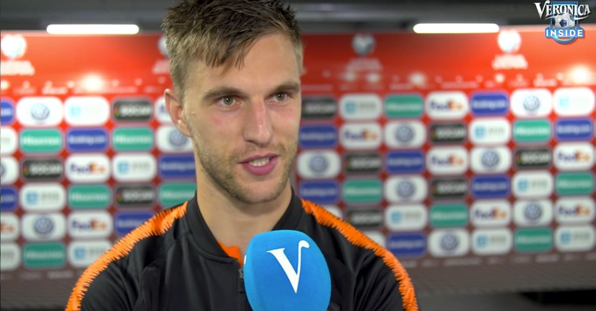 Veltman reageert op Johan: '200 duels voor Ajax zegt wel wat' | Vandaag ...