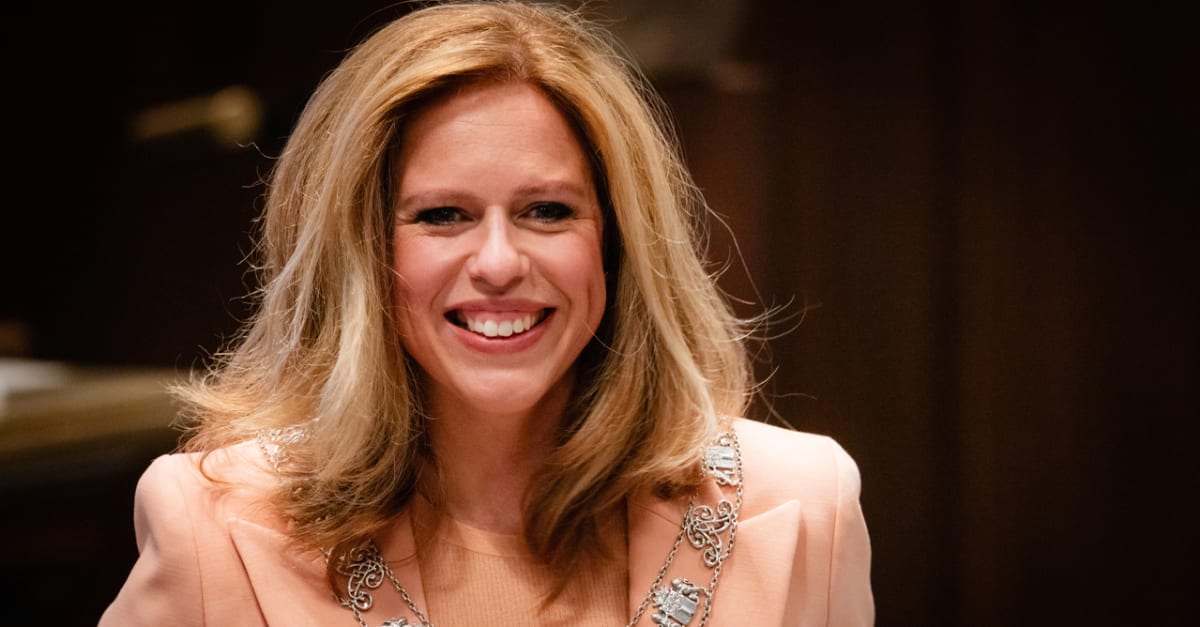 Carola Schouten geïnstalleerd als nieuwe burgemeester van Rotterdam ...