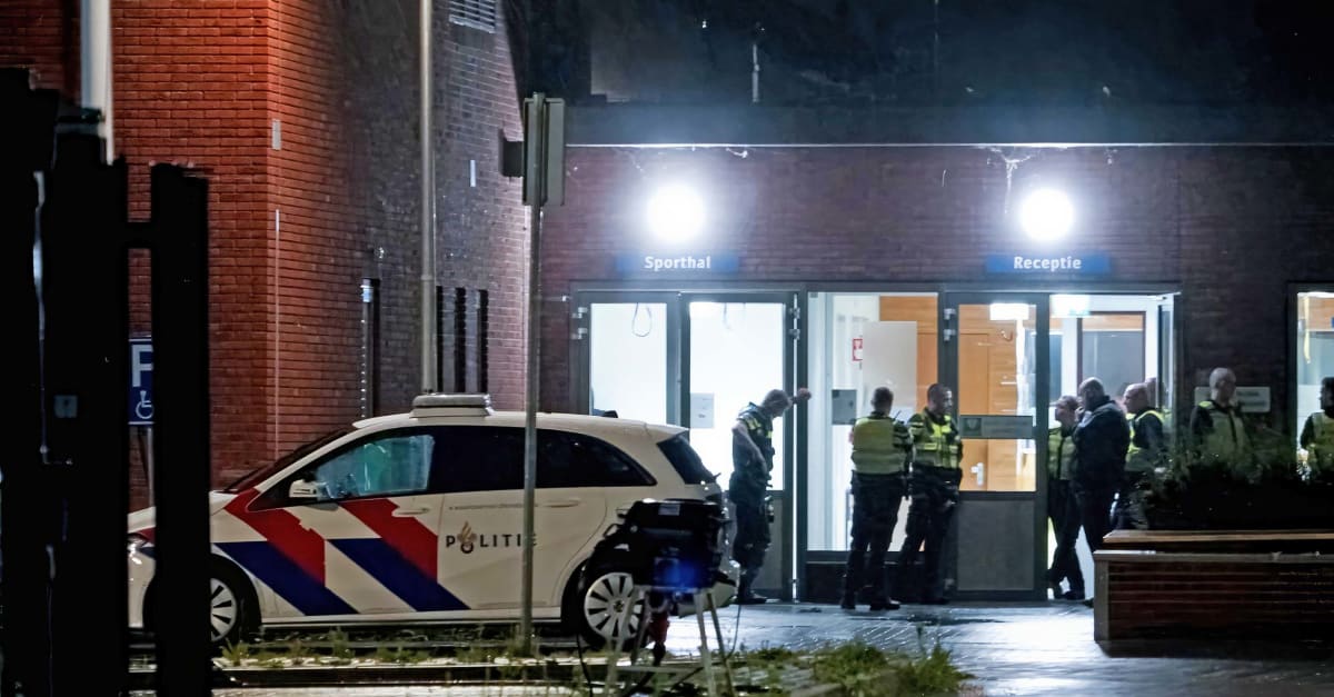 Gewonde na steekpartij in aanmeldcentrum Ter Apel | Hart van Nederland