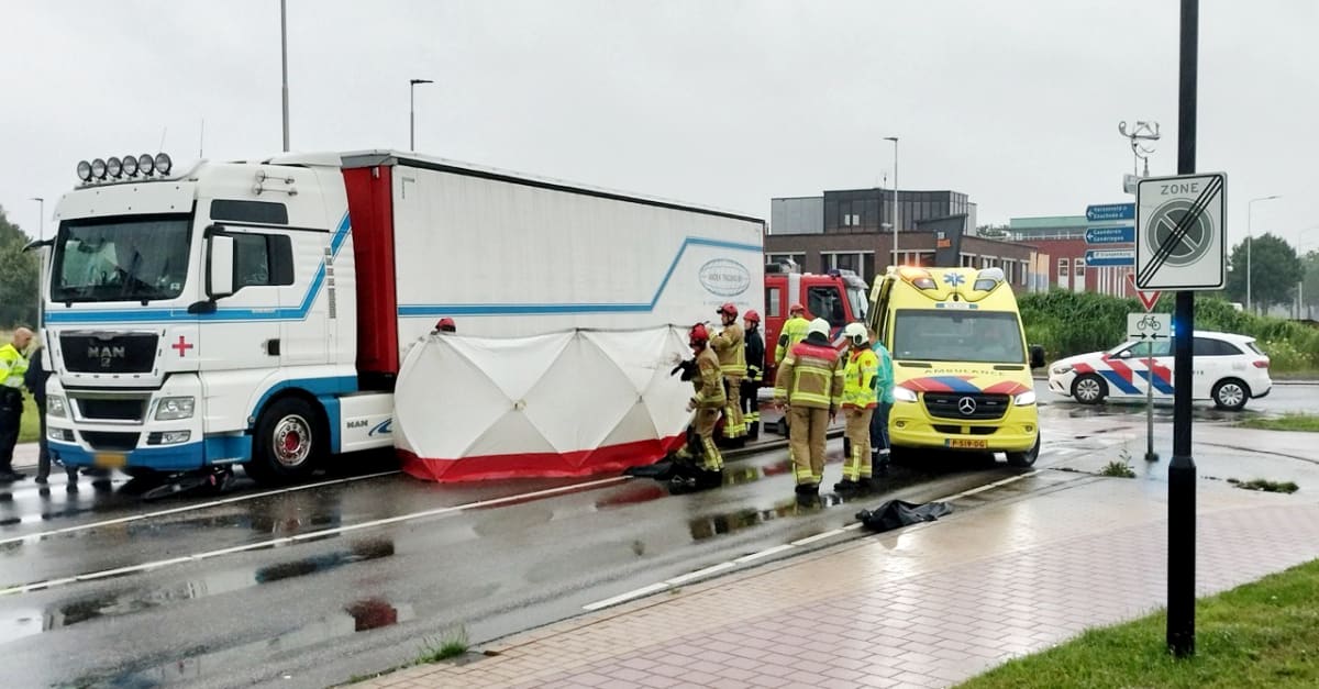 Fietsster (40) komt om het leven na ongeval met vrachtwagen in Doetinchem | Hart van Nederland