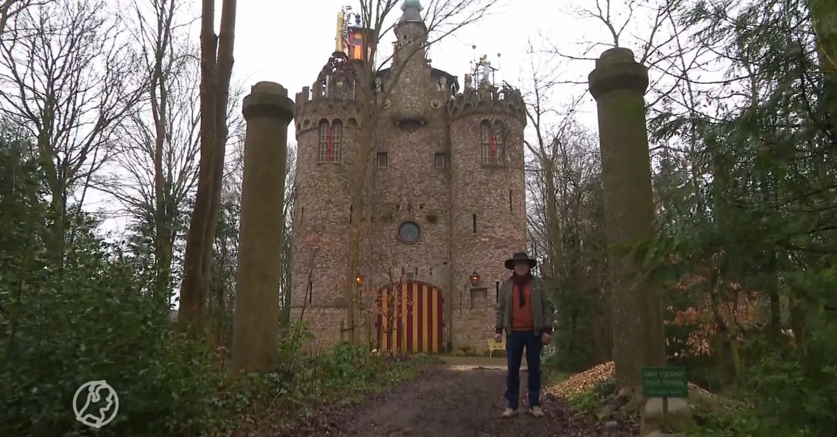 Wow: Gerry (76) bouwt metershoog kasteel in zijn achtertuin (zelfs met ...