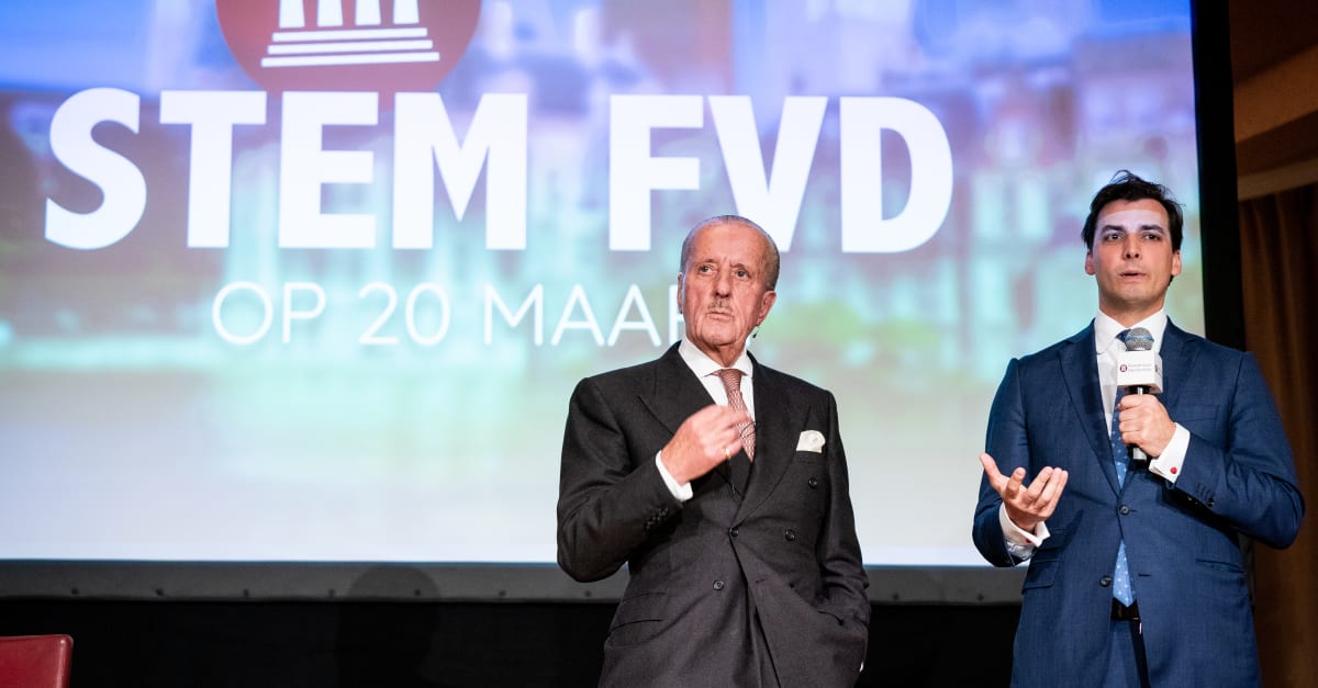 FvD-bijeenkomst stilgelegd om 'veiligheidsissue', Thierry Baudet inmiddels weer terug | Hart van ...