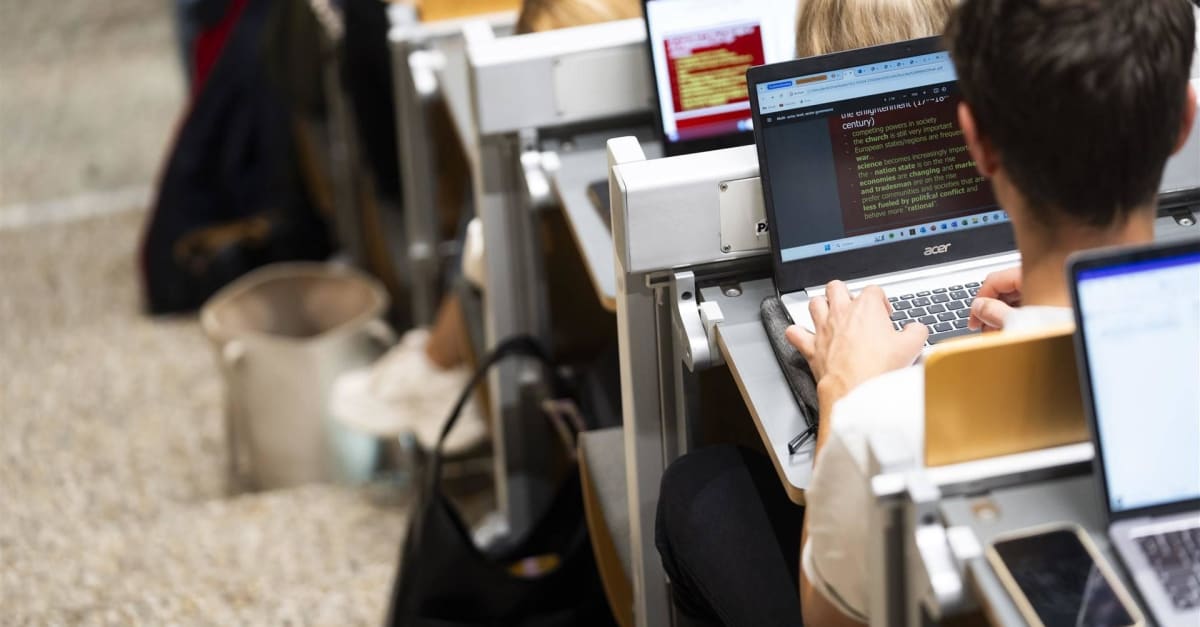 DUO begint campagne om oud-studenten te wijzen op aanvraag compensatie ...