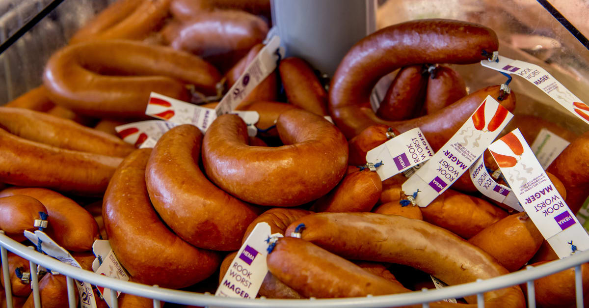 HEMA komt met miniversie van iconische rookworst | Hart van Nederland