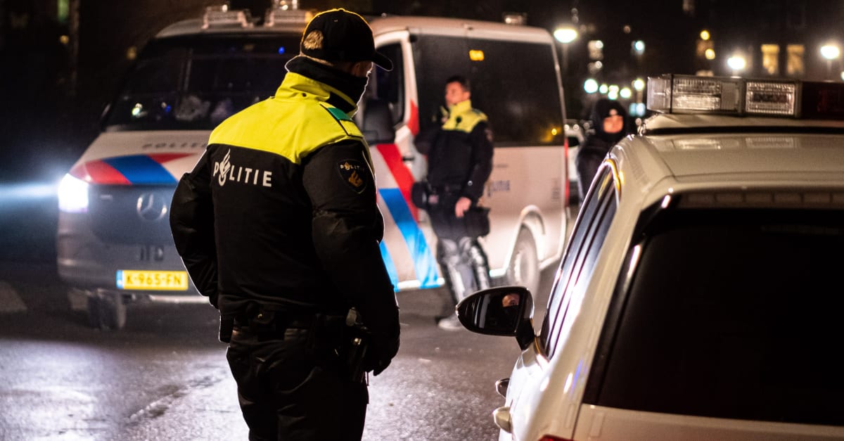 Politiek vol afkeer over het geweld tegen hulpverleners tijdens ...