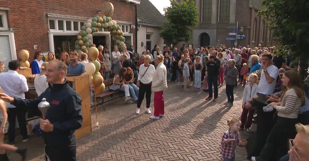 Dorp komt in actie en voorkomt sluiting van buurtsuper Baambrugge ...