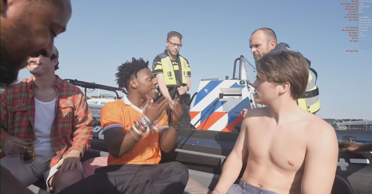 Chaos op pont in Amsterdam: honderden fans belagen populaire Youtuber ...