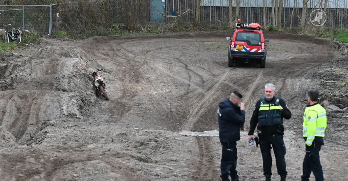 Jong kind zwaargewond na ongeluk op crossmotorbaan in Tilburg
