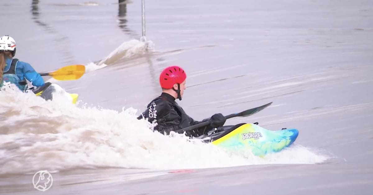 Waalkade bij Nijmegen verandert in kolkende rivier, een zegen voor ...