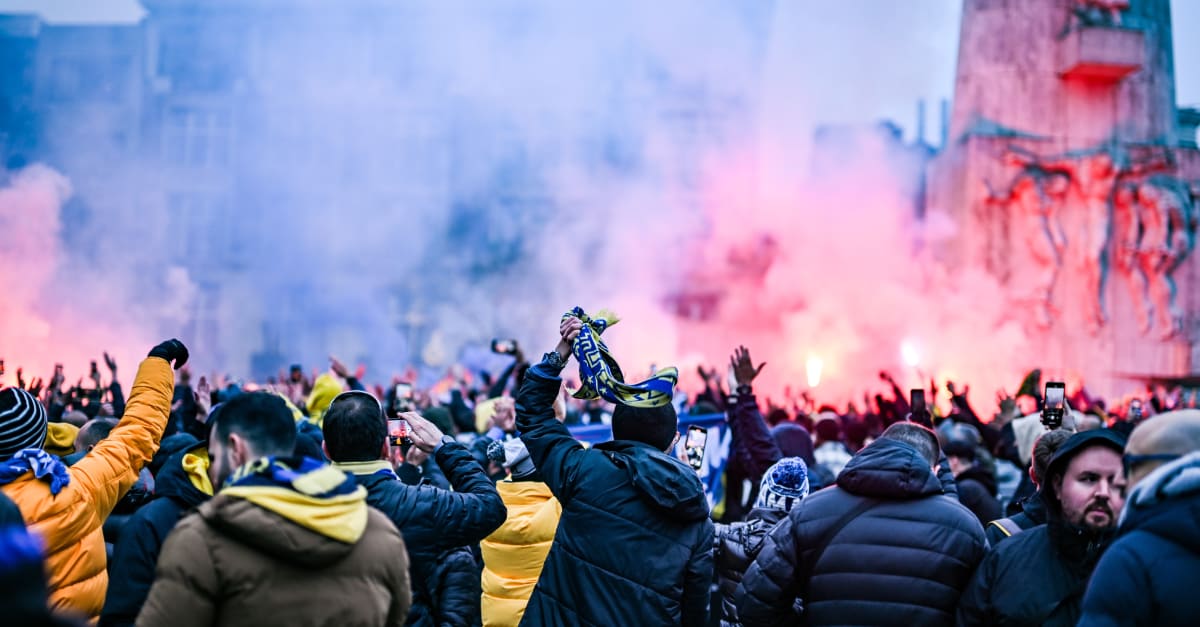 OM eist celstraffen na hevige rellen rond Ajax-Maccabi | Hart van Nederland