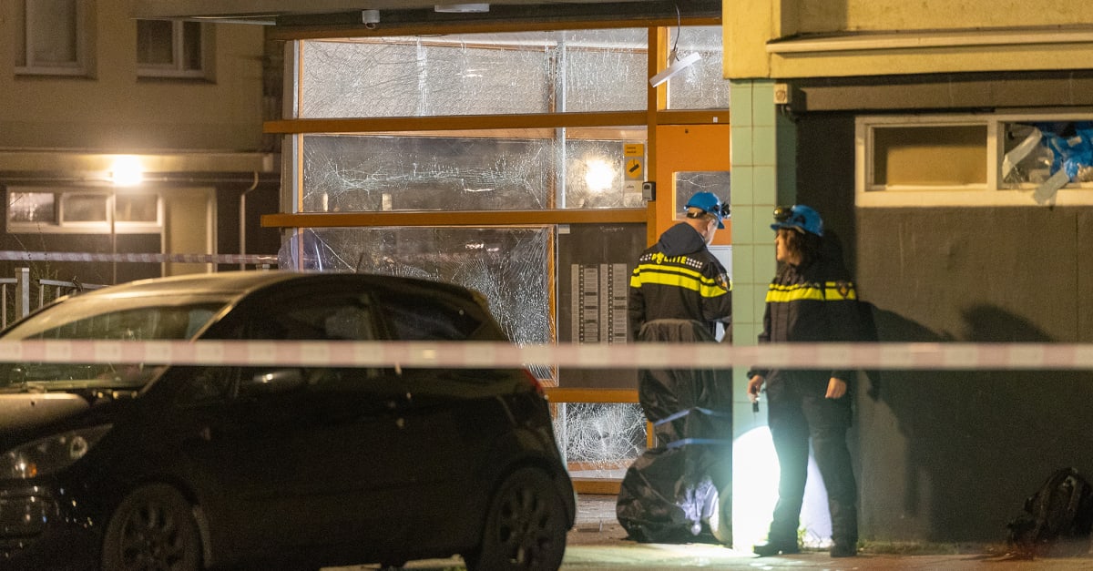 Meerdere explosies in Amsterdam, mogelijk te maken met doodgeschoten ...