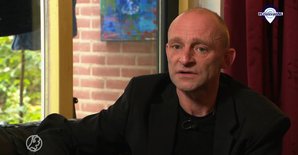 #CrisisvanNL | Marco krijgt voedsel van de kerk: 'Een feest dat ik normaal kan eten' | Hart van ...