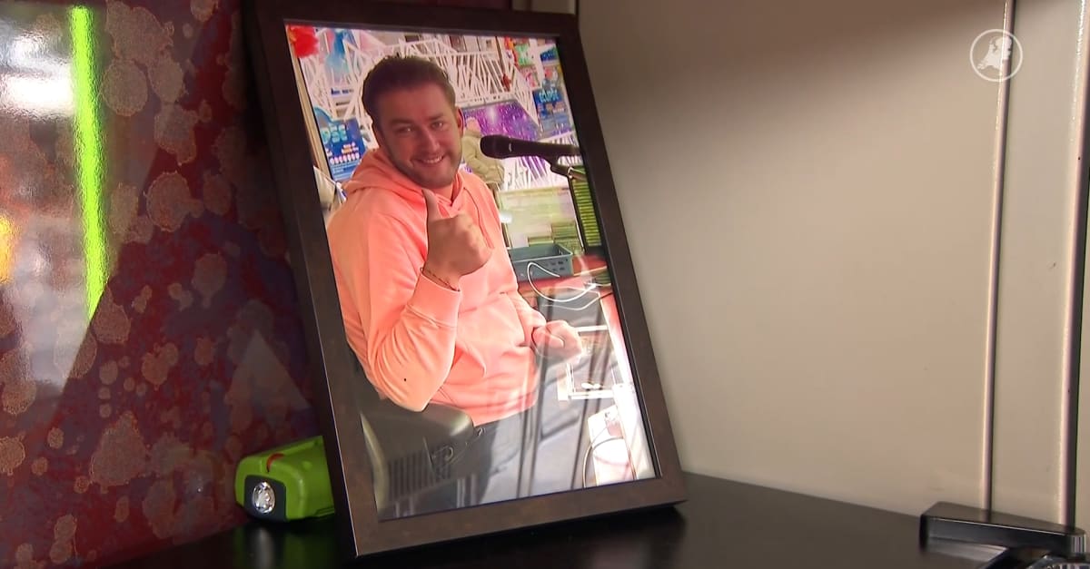 Kermisexploitant Hans (28) overleed plotseling, nu wordt hij geëerd met ...