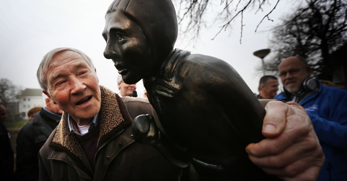 Reinier Paping (90) overleden, winnaar van 'helse' Elfstedentocht 1963 ...