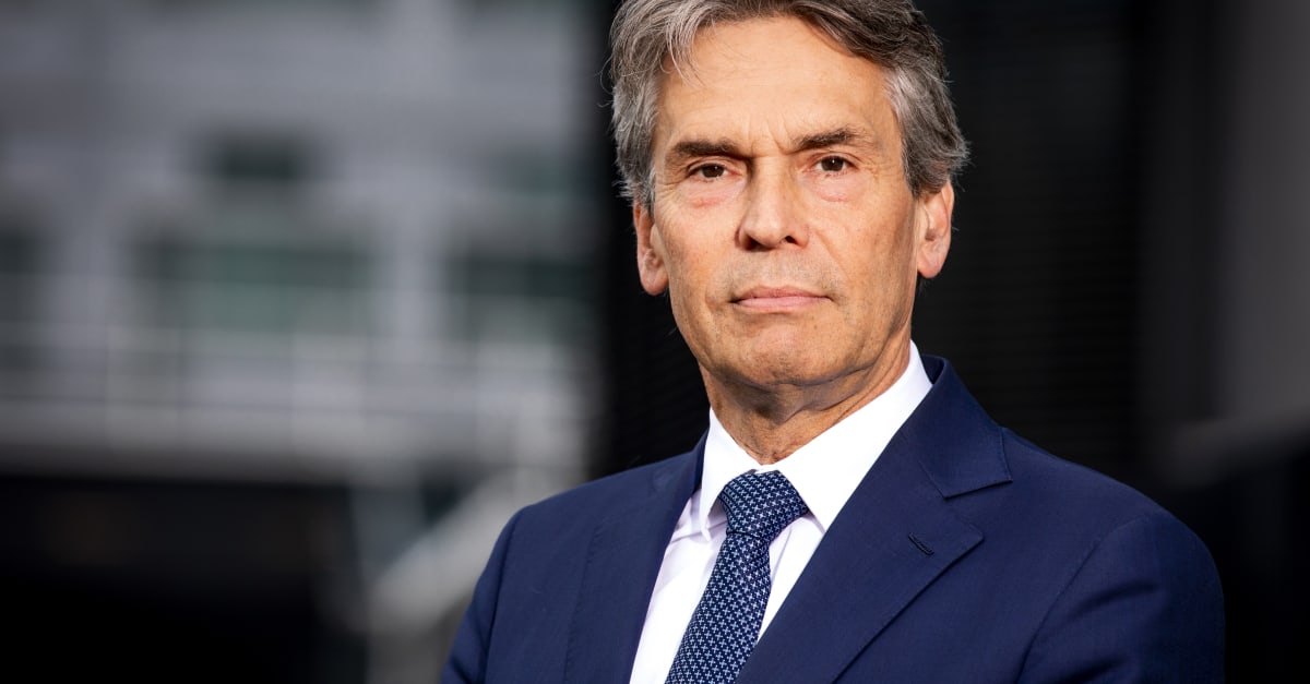 Oud-AIVD-baas Dick Schoof beoogd premier van nieuw kabinet | Hart van Nederland