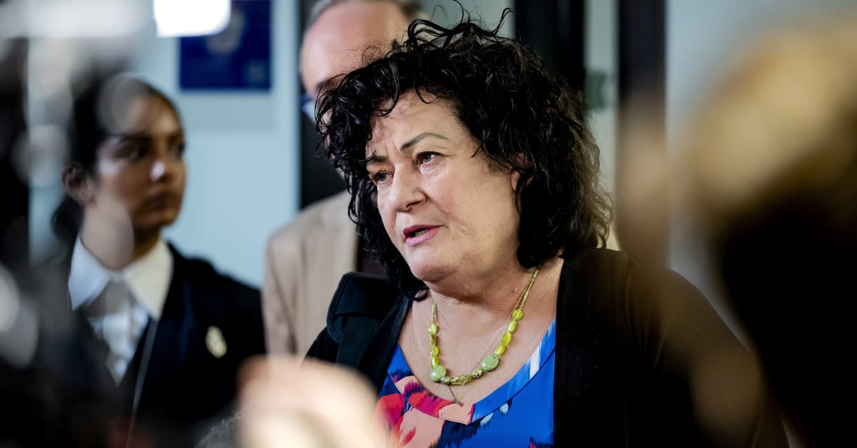 Caroline van der Plas dreigt met stoppen bij gedwongen krimp veestapel | Hart van Nederland