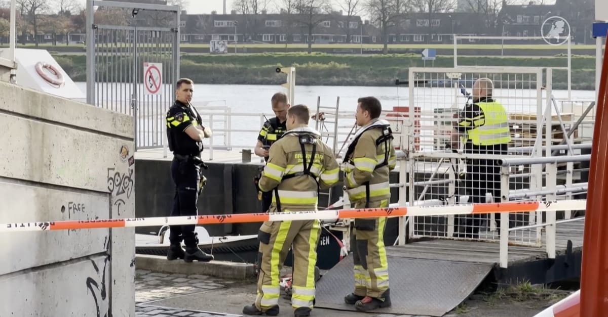 Lichaam gevonden in Maas bij Maastricht, politie doet onderzoek | Hart van Nederland