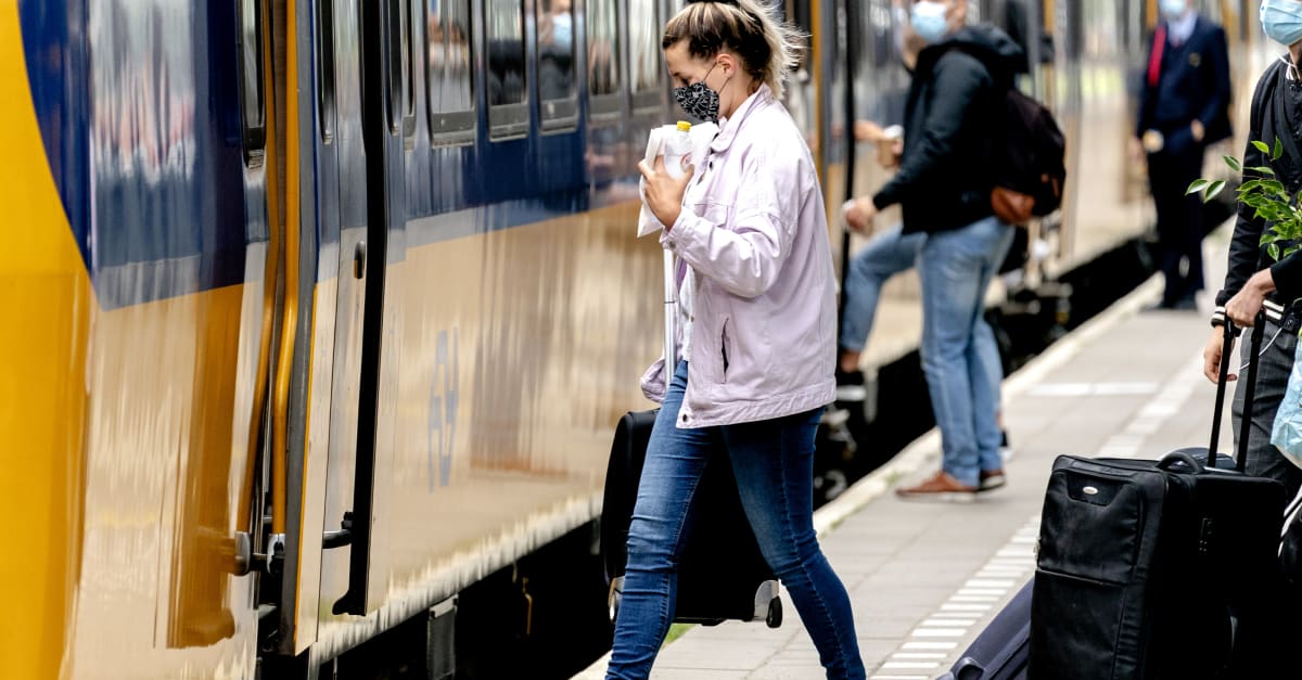 Scholen passen aanvang lestijden aan zodat studenten veilig met OV ...