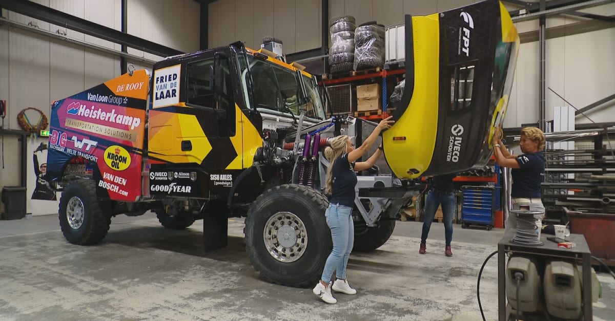 Nederlanders schrijven geschiedenis: eerste vrouwentruckteam bij Dakar ...