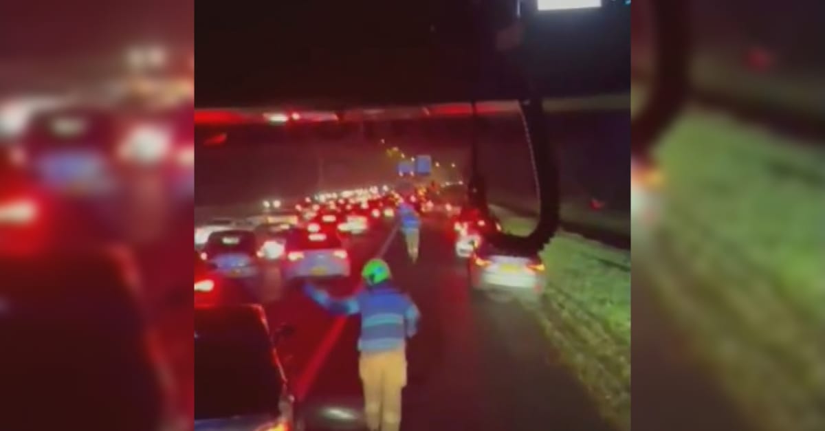 Chaos op snelweg: brandweer laat zien hoe moeilijk ze bij fataal ...