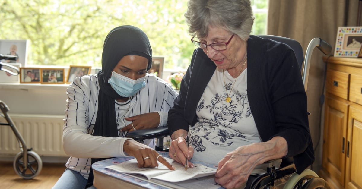 Bezuinigingen ouderenzorg voor 2025 geschrapt | Hart van Nederland