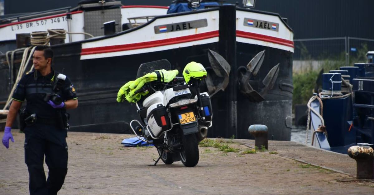 Man (42) aangehouden na vondst dode vrouw in Terneuzen | Hart van Nederland