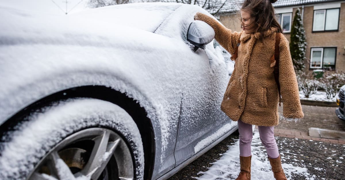 Code geel breidt uit: in bijna heel het land gladheid door sneeuw ...