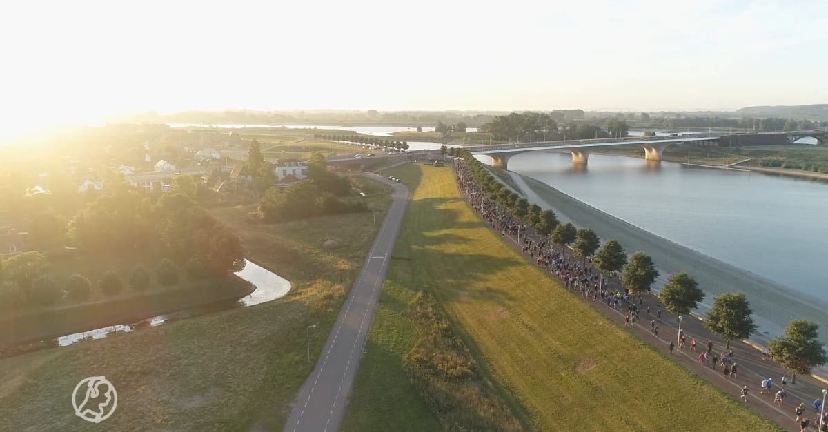 Eerste dagen 4Daagse prachtig vastgelegd door drones | Hart van Nederland