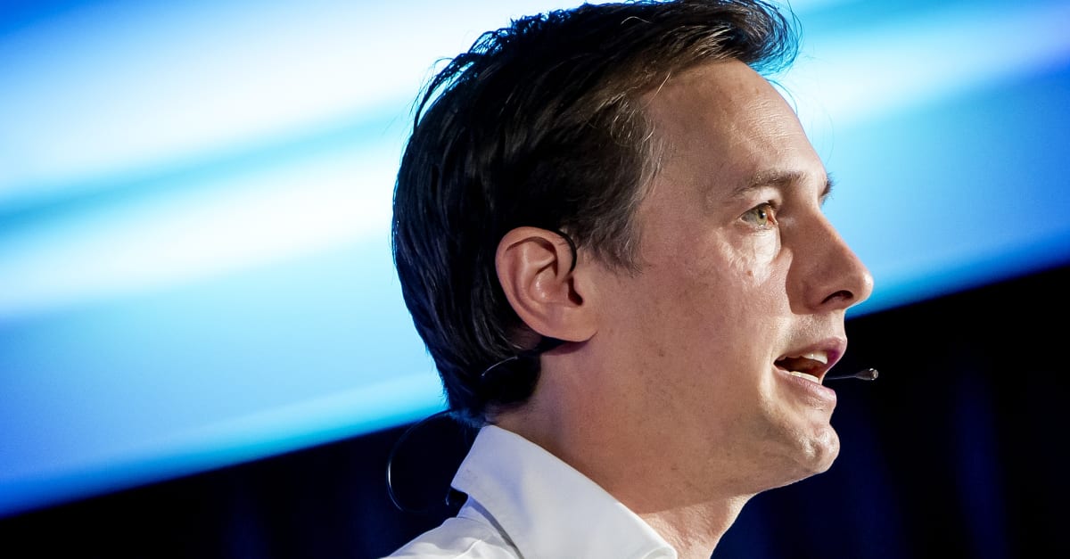 Dassen (Volt) pleit voor terugkeer Verenigd Koninkrijk in EU | Hart van ...