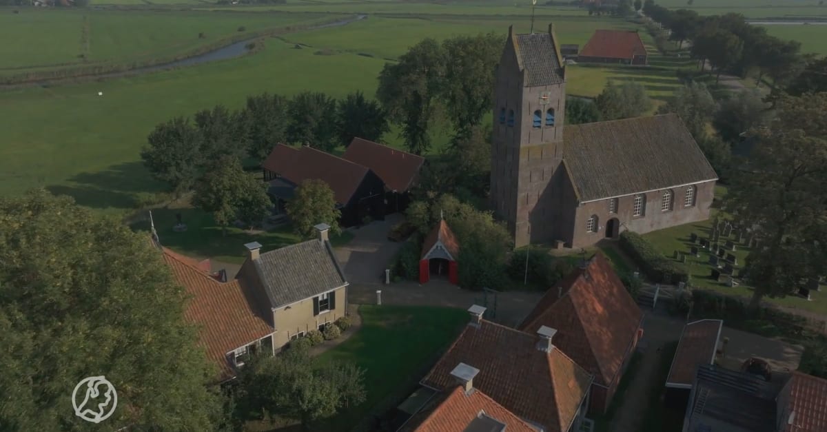 Een heel Fries dorp kopen? Zij willen het wel: 'Willen hier een ...