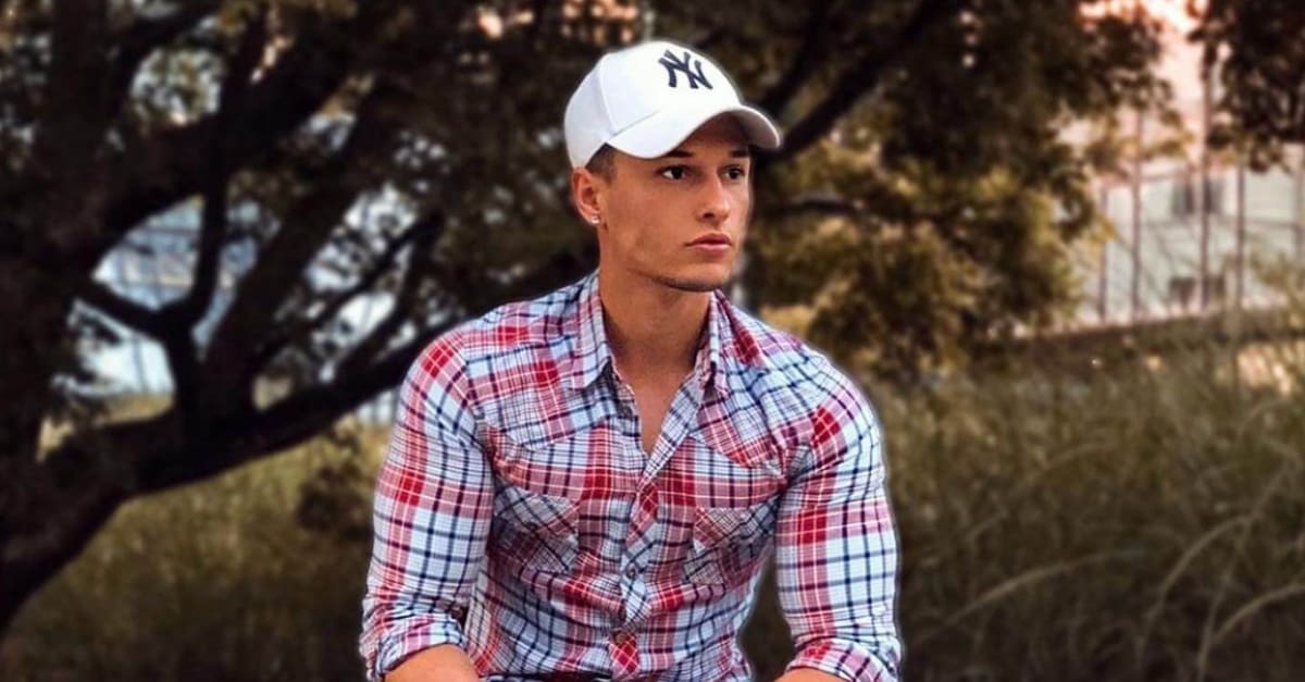 Aangifte tegen agenten voor doodschieten Sammy Baker (23) | Hart van ...