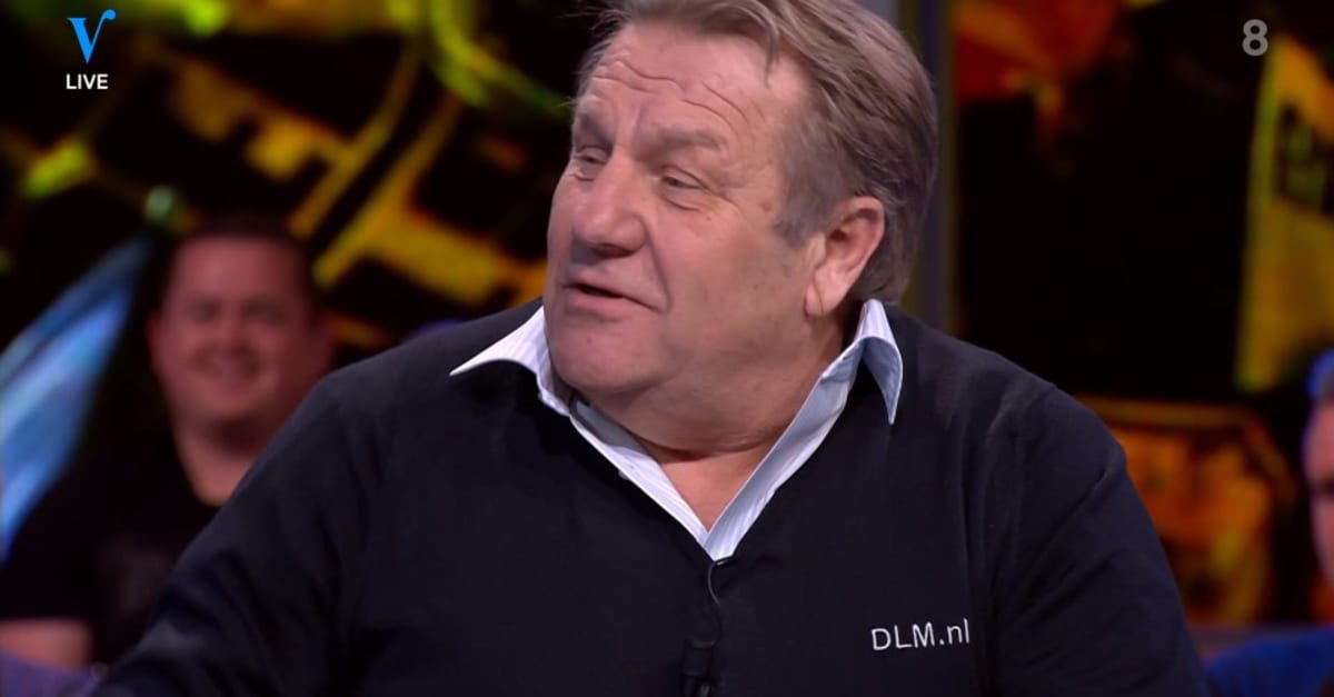 Veronica Inside: Jan geeft René een ouderwetse koek voor zijn eikel