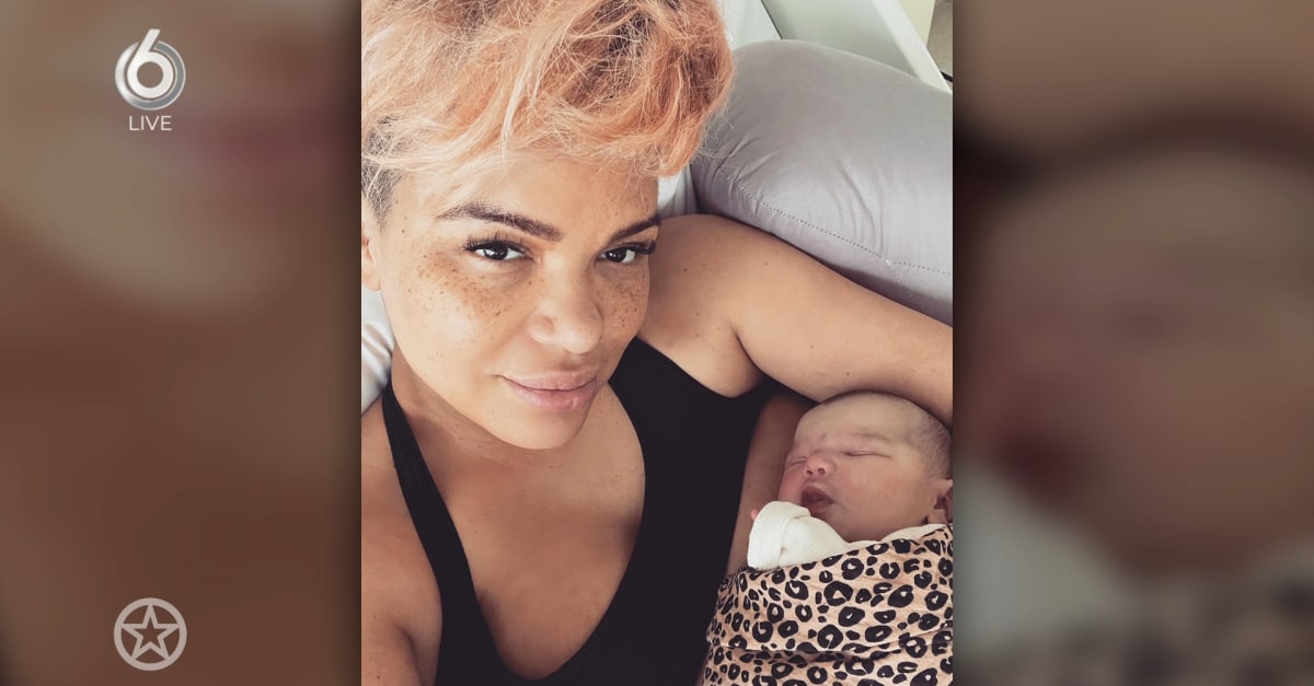 Eva Simon bevallen van dochtertje