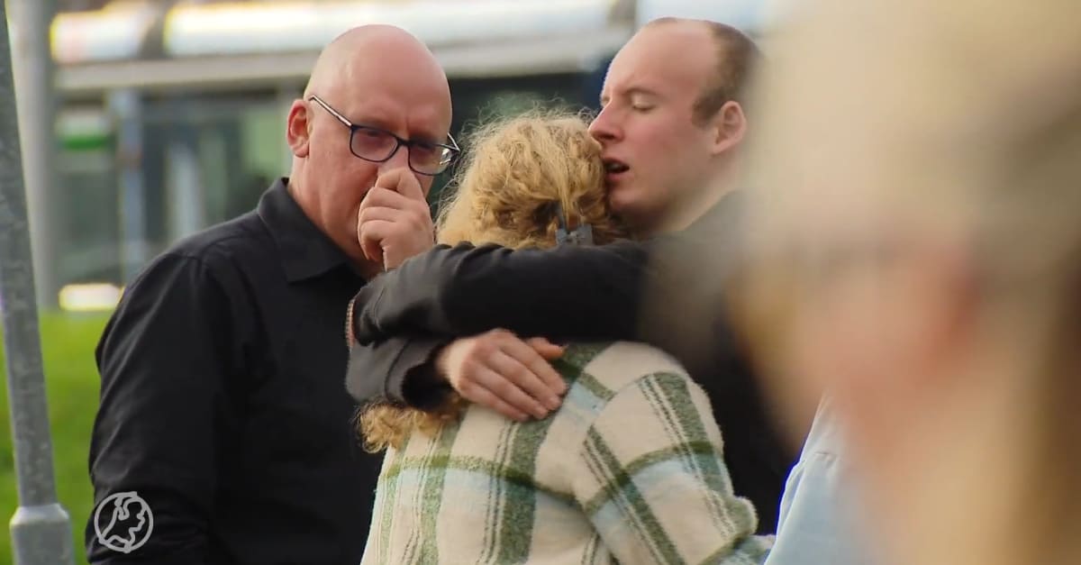 Grote belangstelling voor afscheid doodgeschoten moeder en dochter