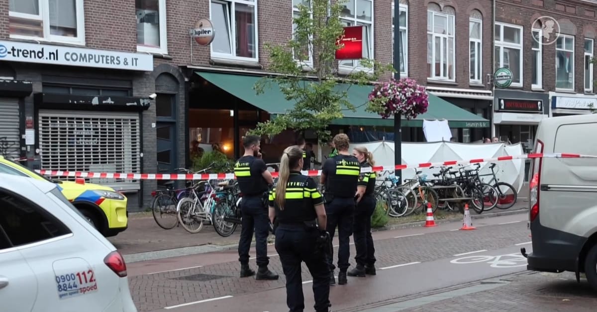 Hart van Nederland - Late Editie: Man doodgestoken in Utrecht, verdachte (43) aangehouden